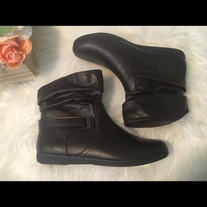 Basic Editions | Shoes | Nwob Basic Editions Womans Brown Boots | Poshmark